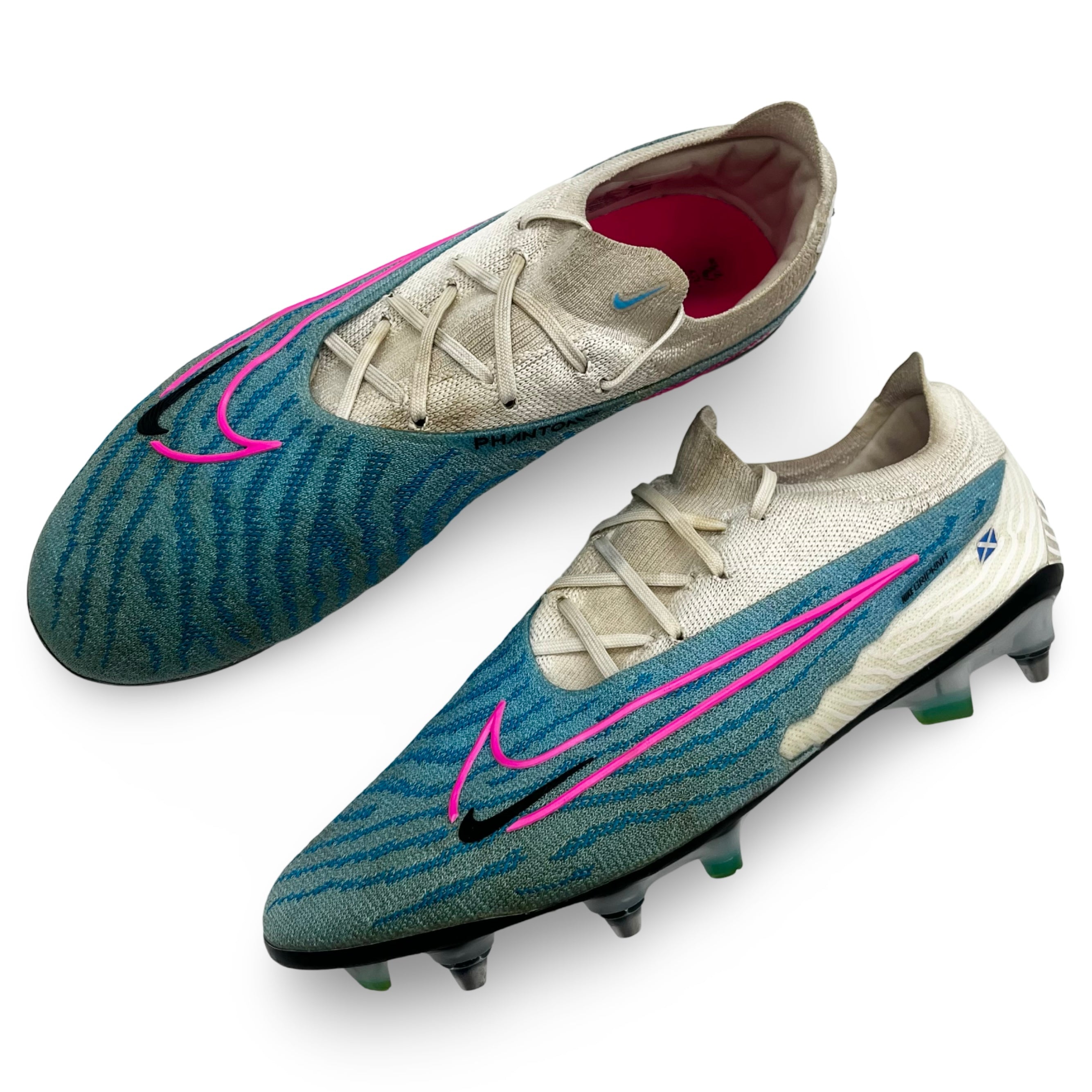 Andy Robertson Match Worn, Photo-Matched Nike Phantom GX Elite - 2022 ...